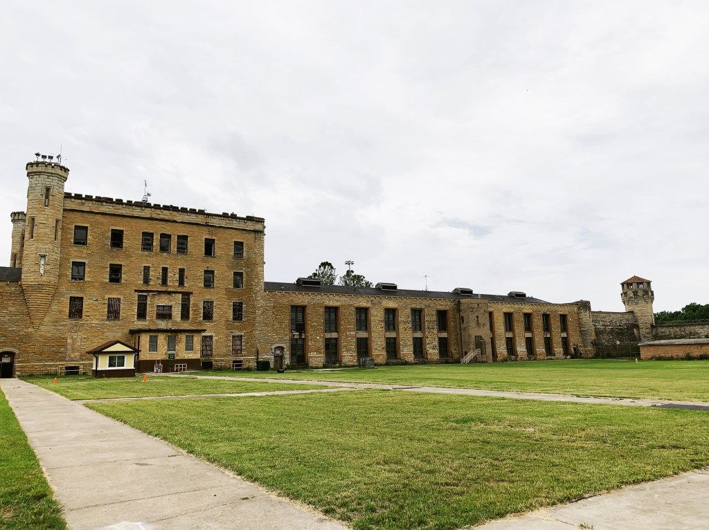 Experience a Real Prison Break – STEPHY